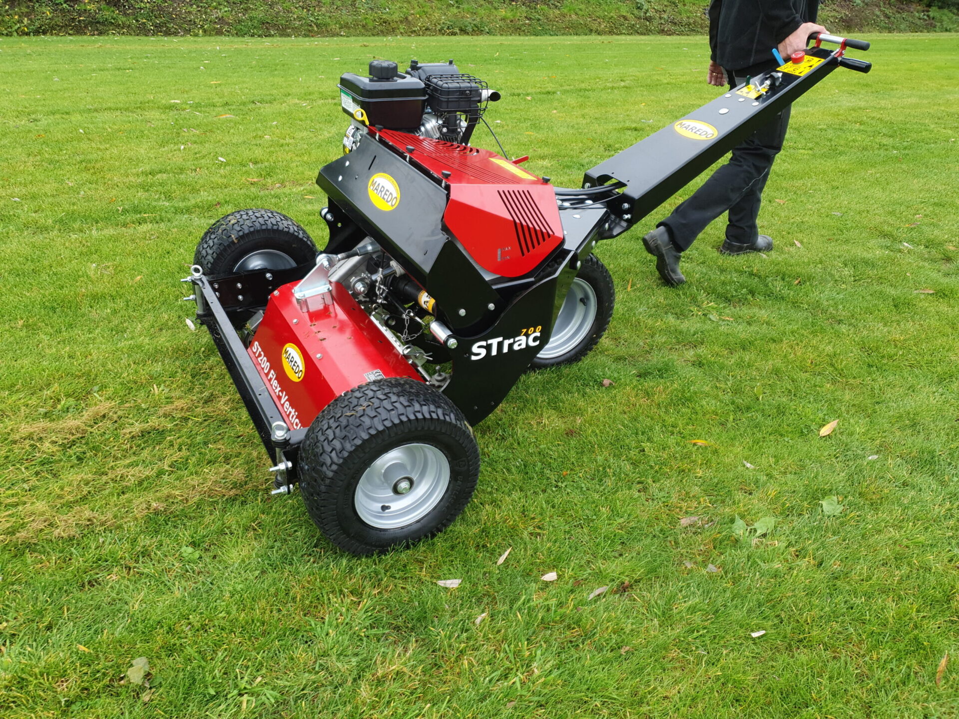 Multifunctional Turf Tool Carrier | MAREDO STrac 700